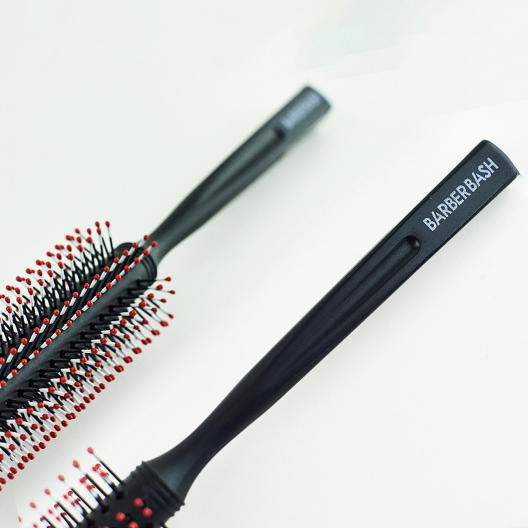Be Barber Equipment | Brushes & Combs